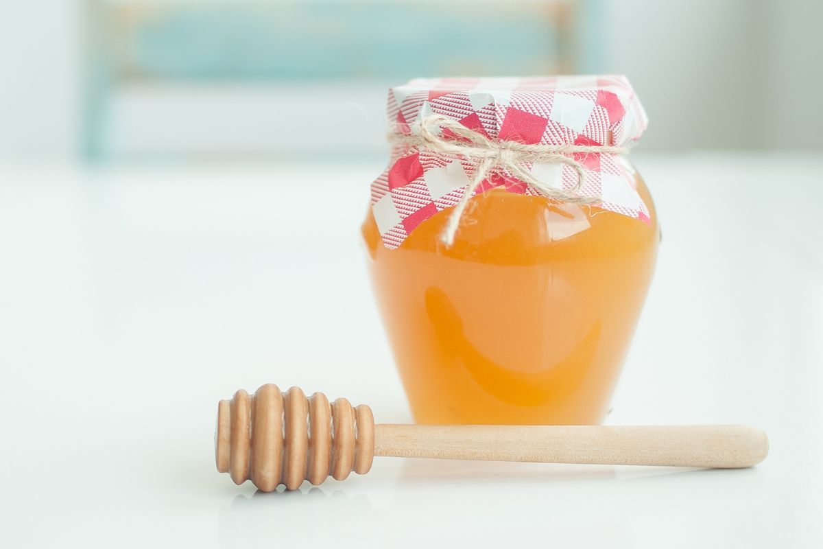 The Art of Producing Honey: Techniques to Get the Most from Your Bees ...