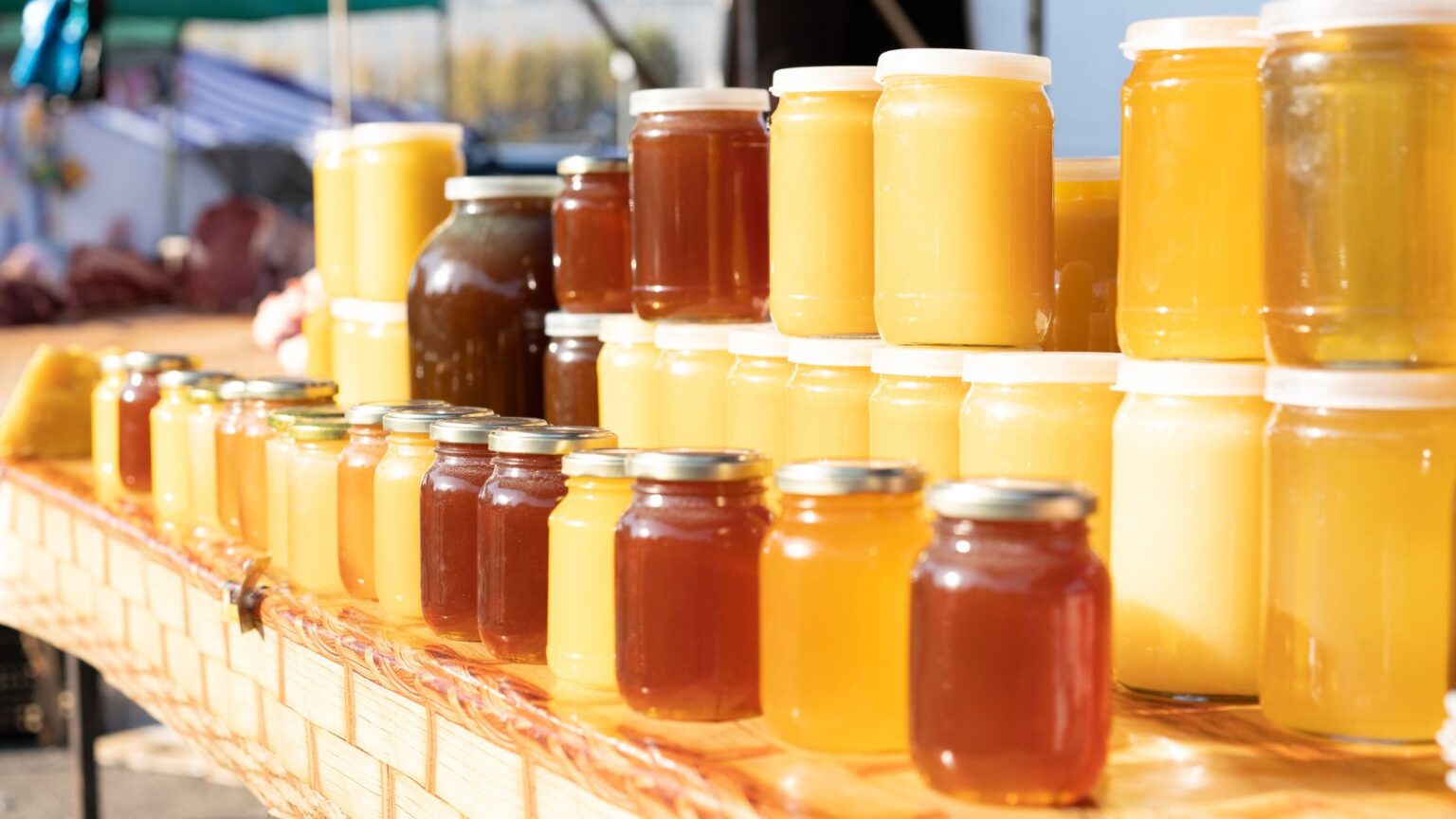 How to Find Local Honey in Your Area: The Complete Guide • My Honey ...